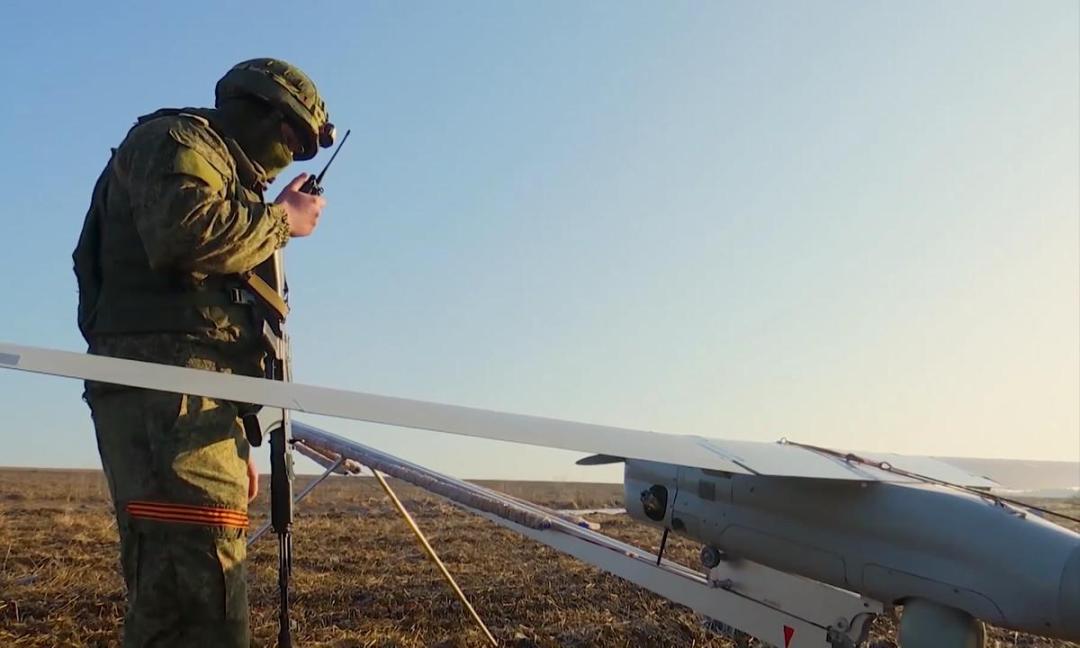 Learning on the Fly: Drones in the Russian-Ukrainian War - Modern War ...